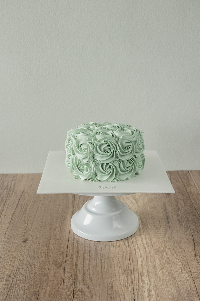 Rosette Smash Cake (customised)